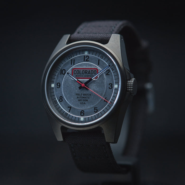 Field Watch - Steel Case - Classic Dial